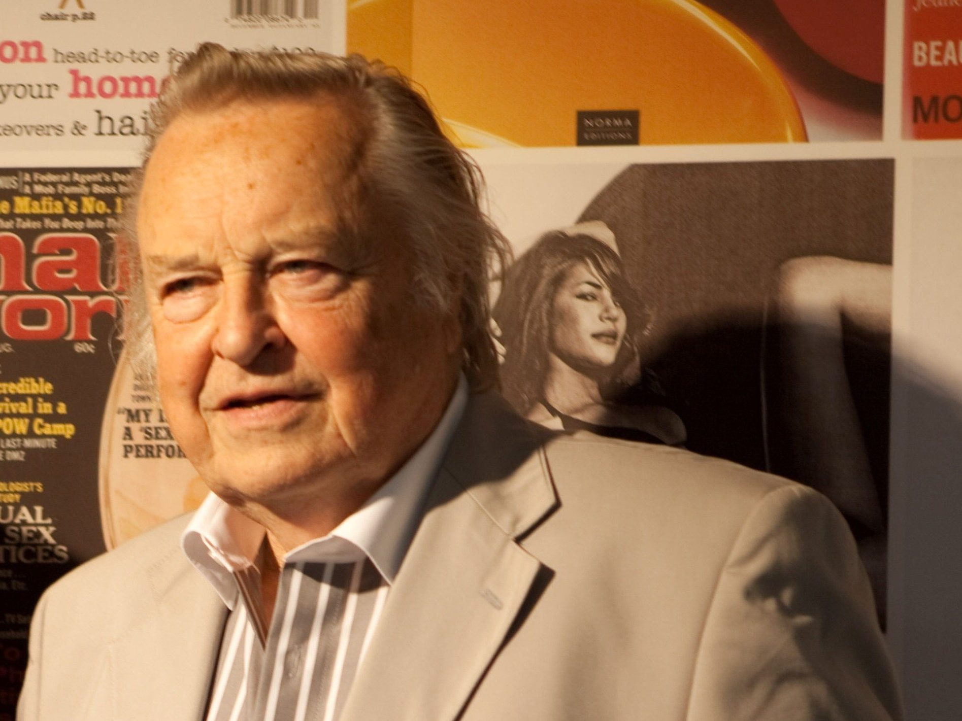 Eero Aarnio and the Iconic Ball Chair: A Glimpse into Futuristic Design ...